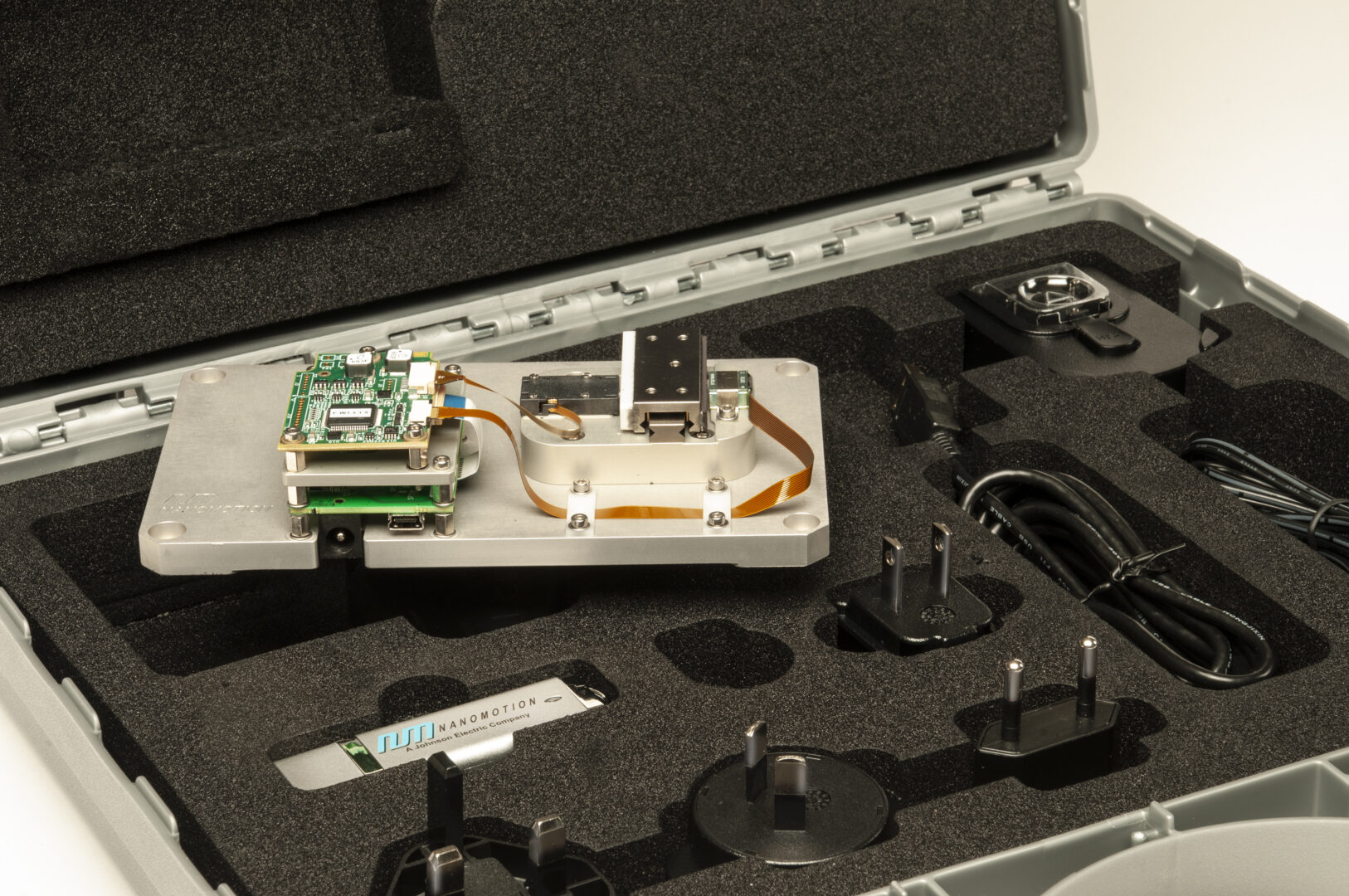 Edge-4X Motor Linear Evaluation Kit • |NANOMOTION